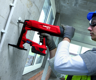 Battery-driven Fastening Tool